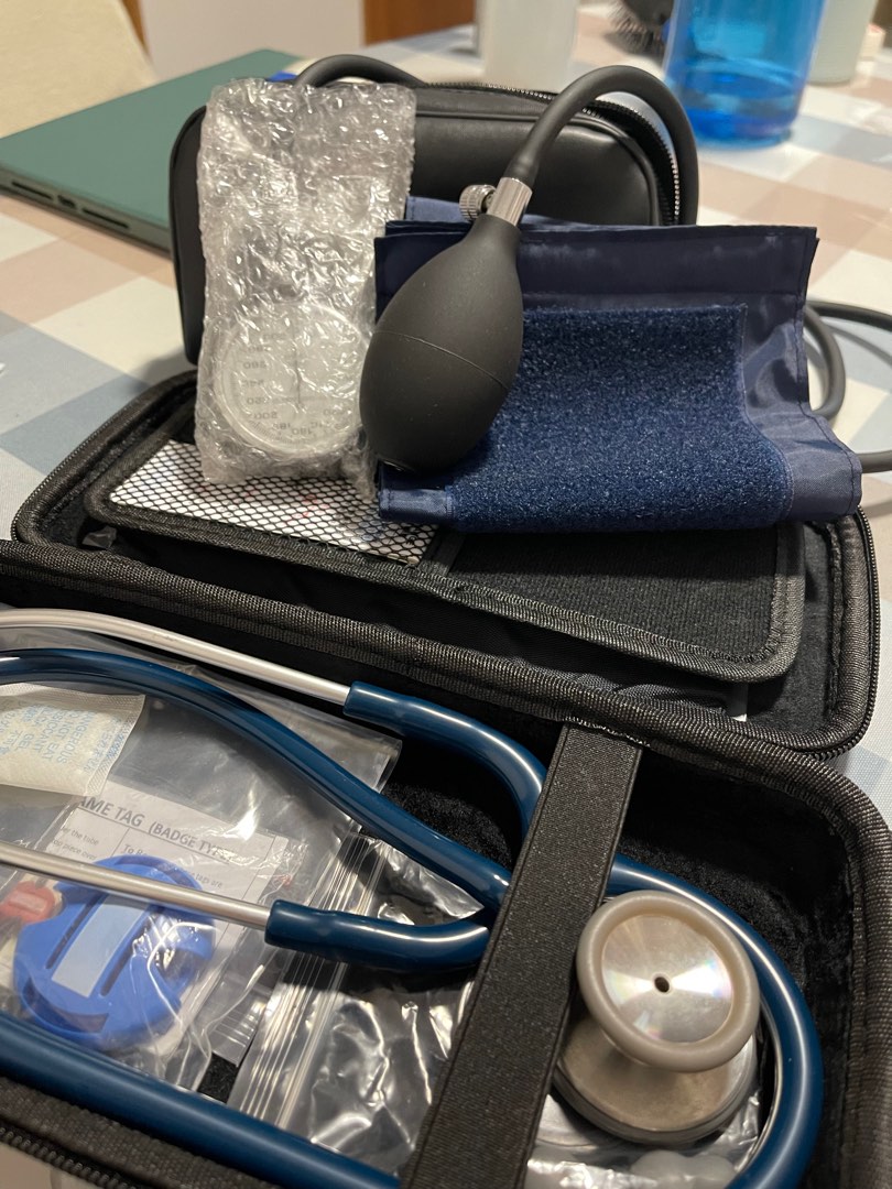 Blood pressure monitor + Stethoscope, Health & Nutrition, Health ...