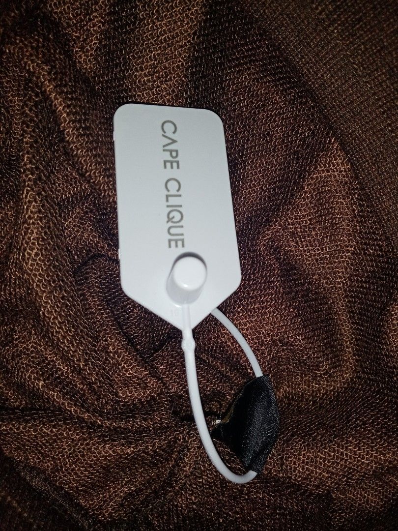 CAPE CLIQUE COORDS, Women's Fashion, Dresses & Sets, Sets or ...