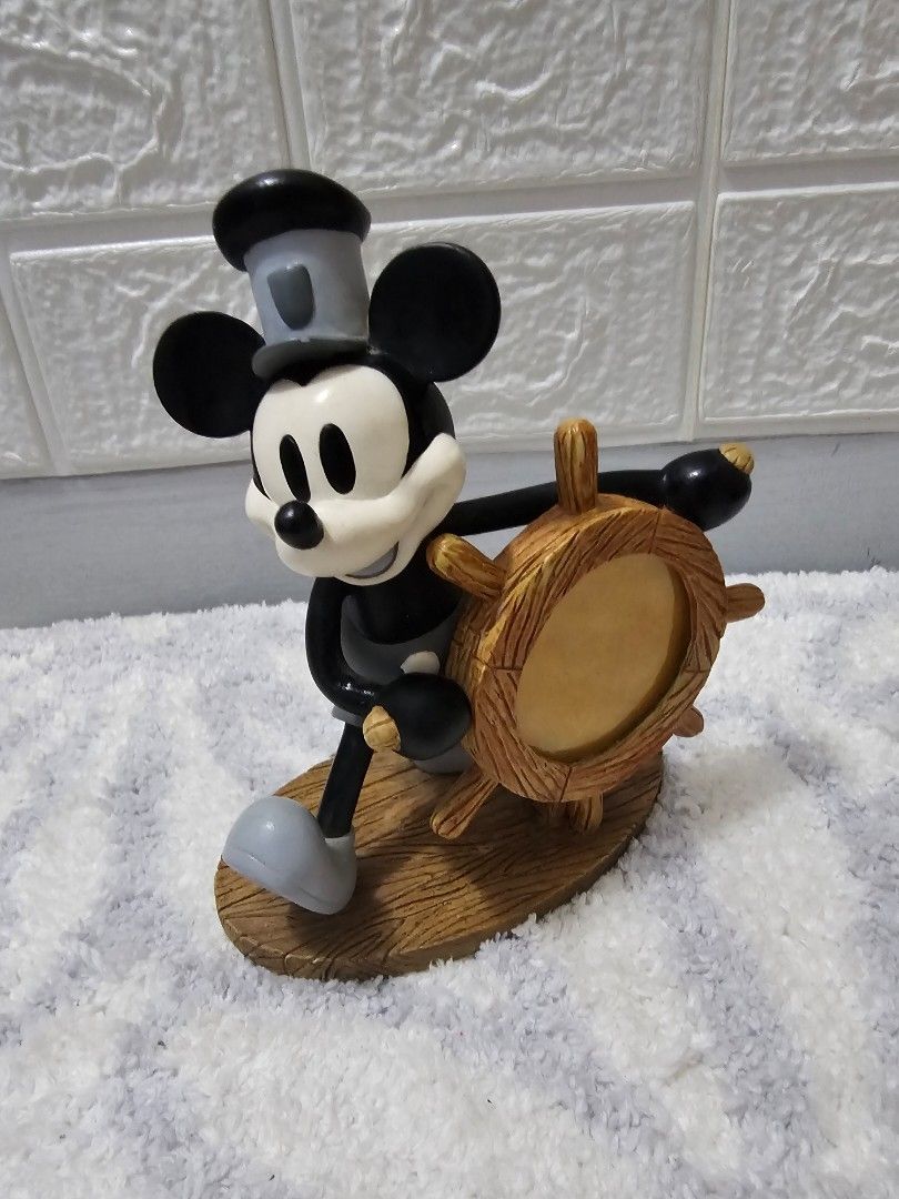 Disney Mickey Mouse Steam Engine Breakable Figure, Hobbies & Toys ...
