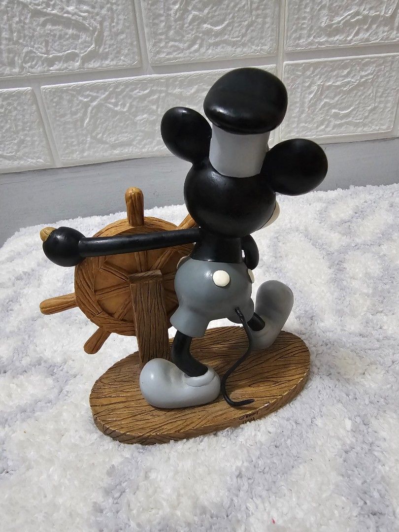 Disney Mickey Mouse Steam Engine Breakable Figure, Hobbies & Toys ...
