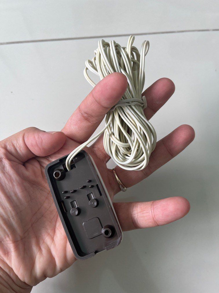 Door Bell wire + switch only, Furniture & Home Living, Home Improvement ...