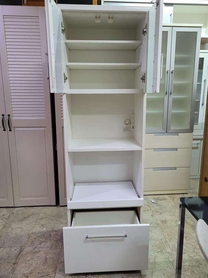 FS: KITCHEN ORGANIZER *mat'ls: mdf, ply wood, frosted glass doors *with ...