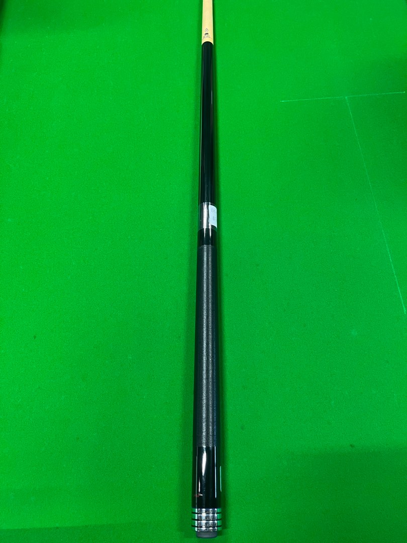 Fury Apache break pool cue, Sports Equipment, Sports & Games, Billiards ...