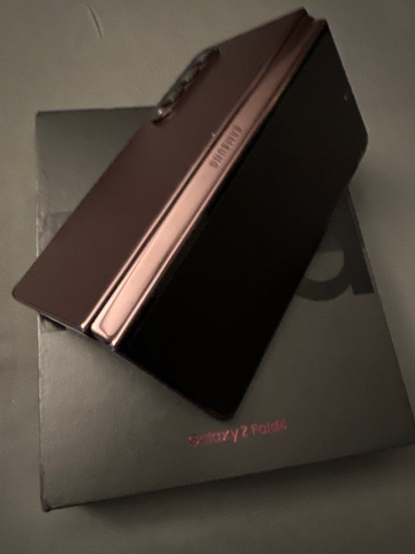 Galaxy Z Fold 4 Burgundy 256GB, Mobile Phones & Gadgets, Mobile Phones ...