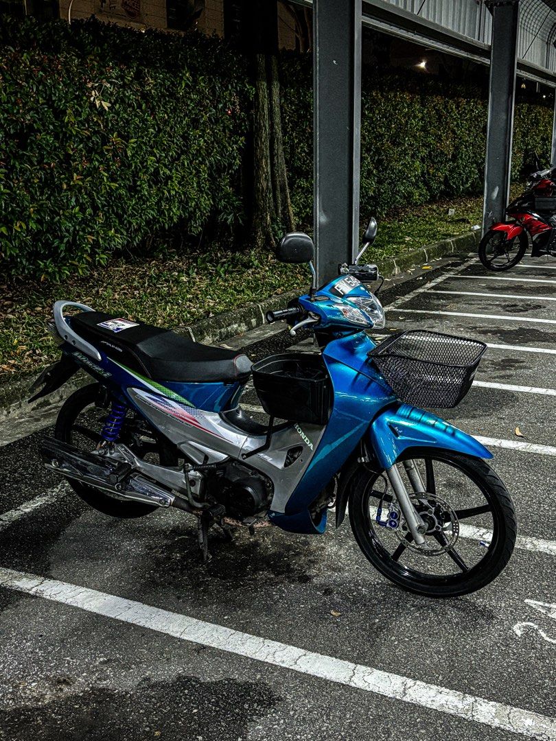 Honda Wave 125R, Motorcycles, Motorcycles for Sale, Class 2B on Carousell