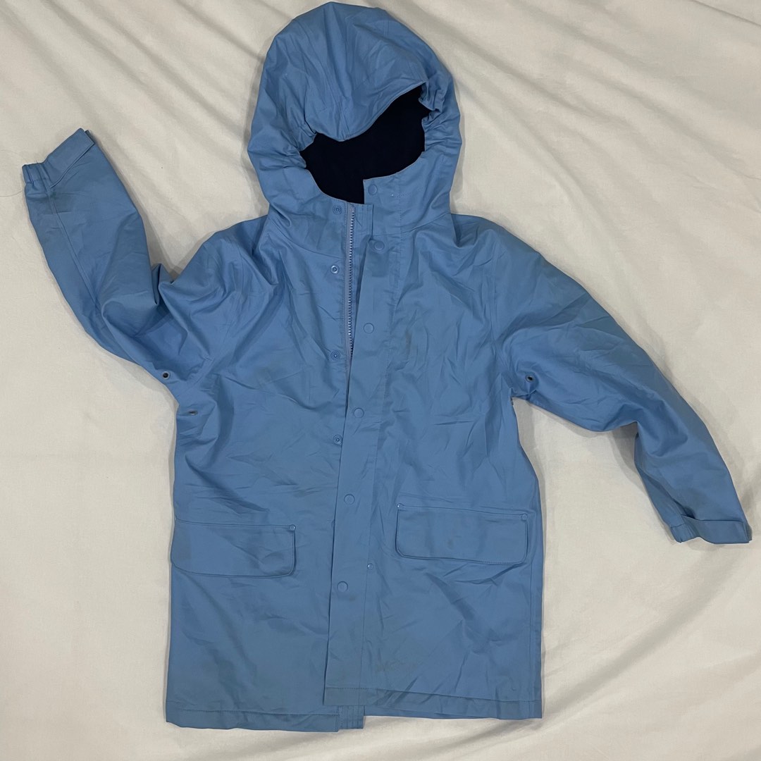 Hooded Rain coat, Babies & Kids, Babies & Kids Fashion on Carousell