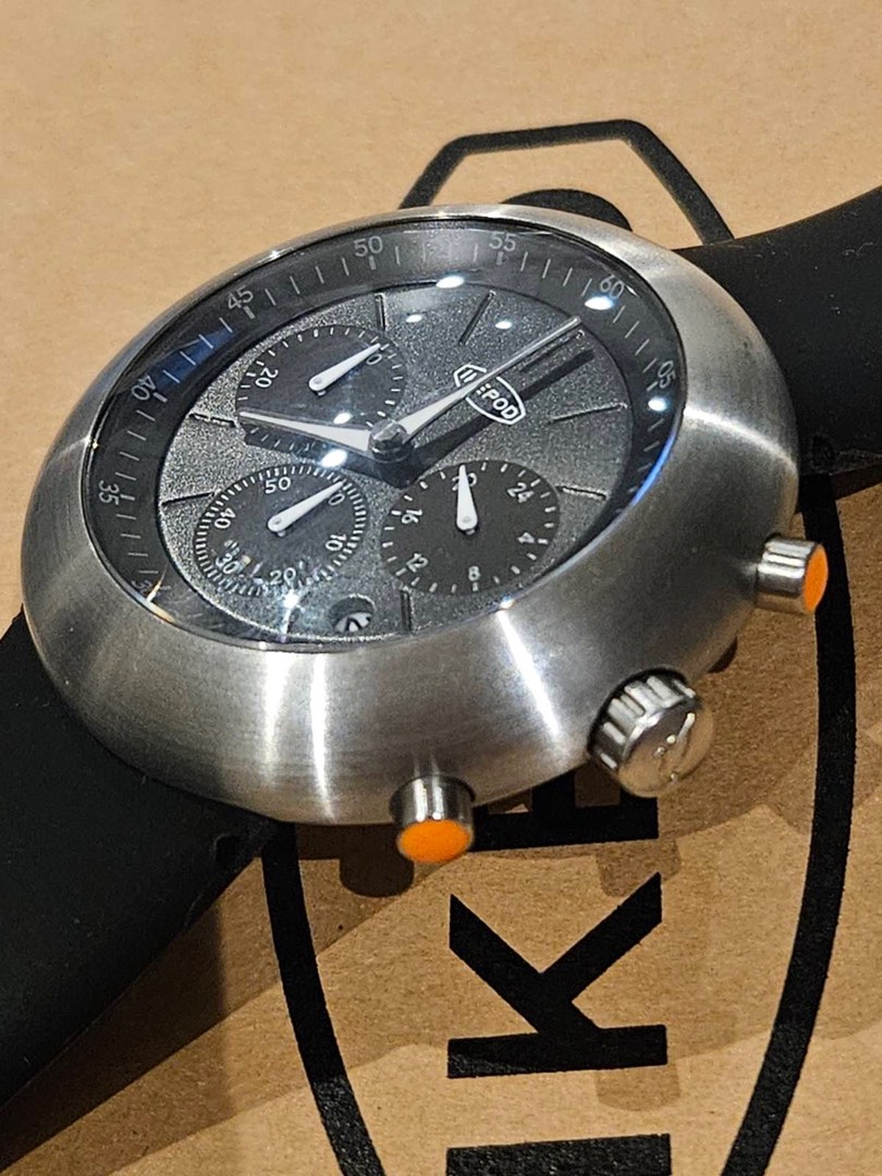 Ikepod Chronopod, Men's Fashion, Watches & Accessories, Watches on ...