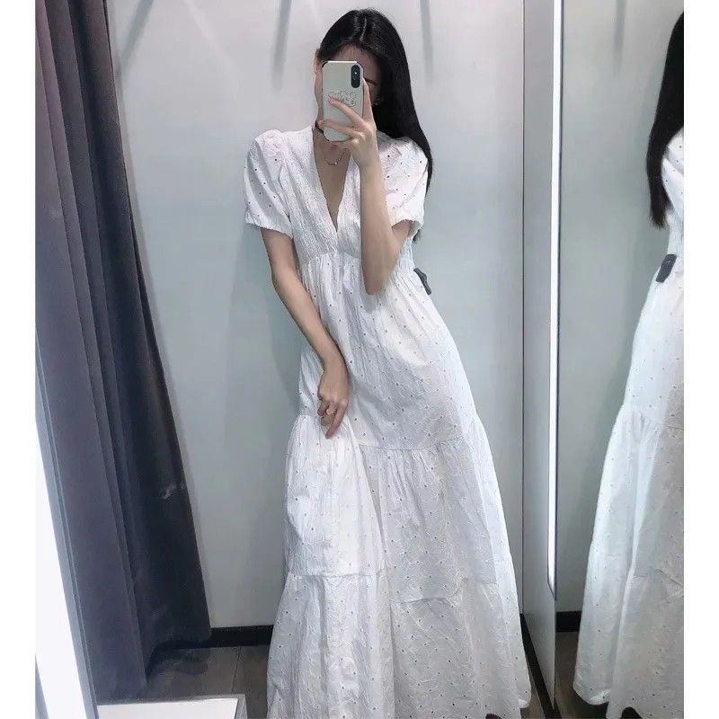 INDEFEIR White Eyelet Maxi Dress, Women's Fashion, Dresses & Sets ...