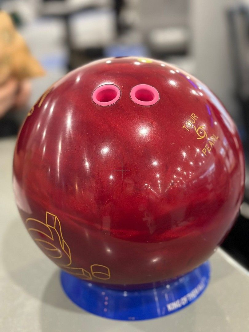Iq ruby bowling ball, Sports Equipment, Sports & Games, Billiards ...
