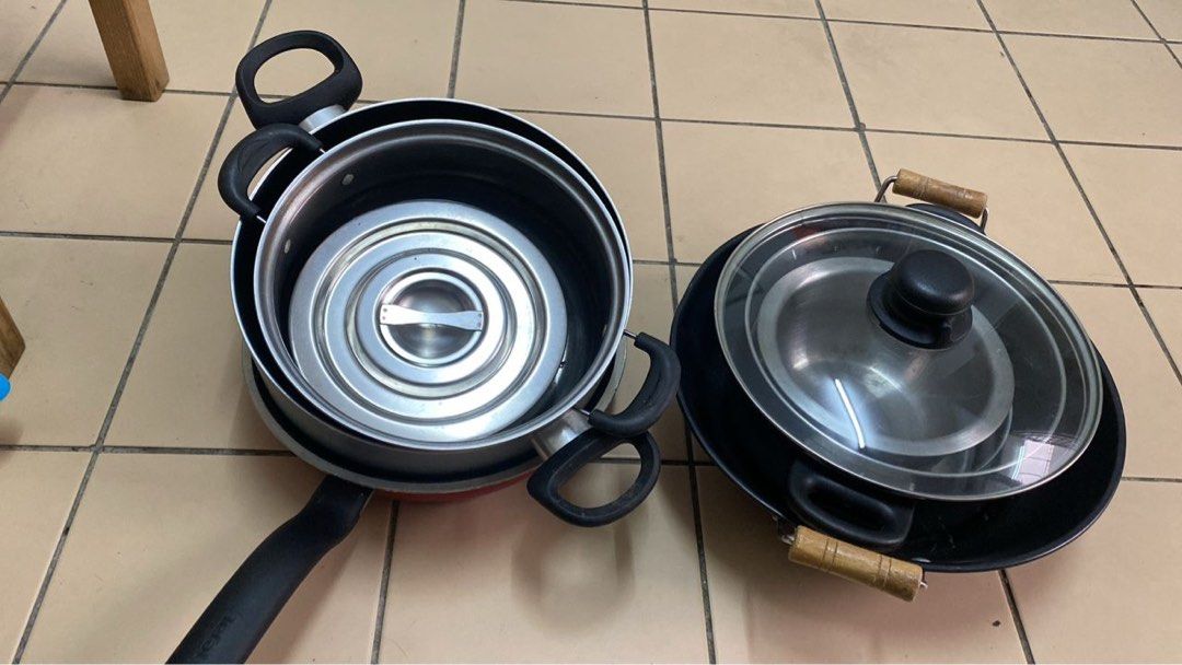 Kitchen Pots & Pans (ALL MUST GO), Furniture & Home Living, Kitchenware ...