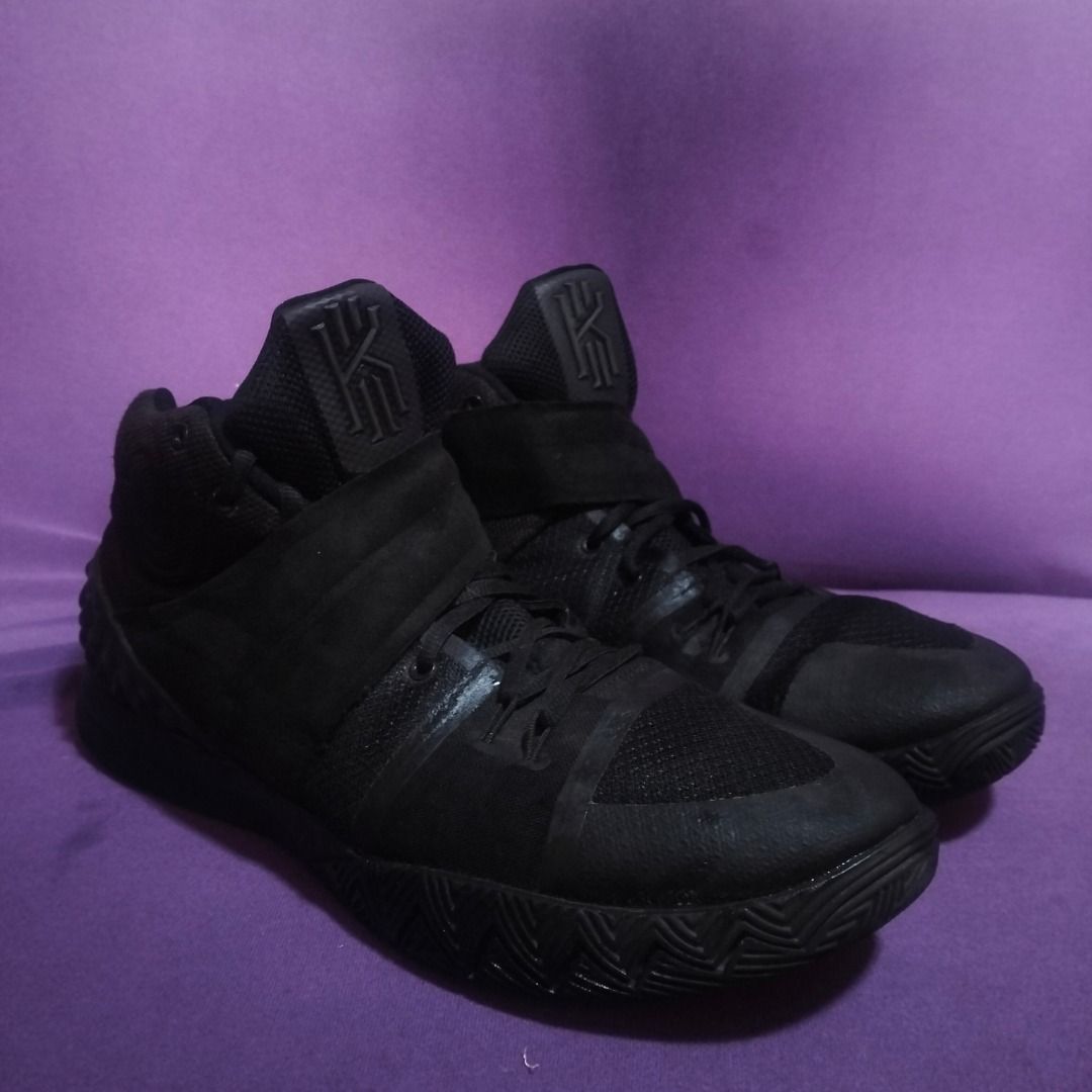 Kyrie s1 Hybrid All Black, Men's Fashion, Footwear, Sneakers on Carousell