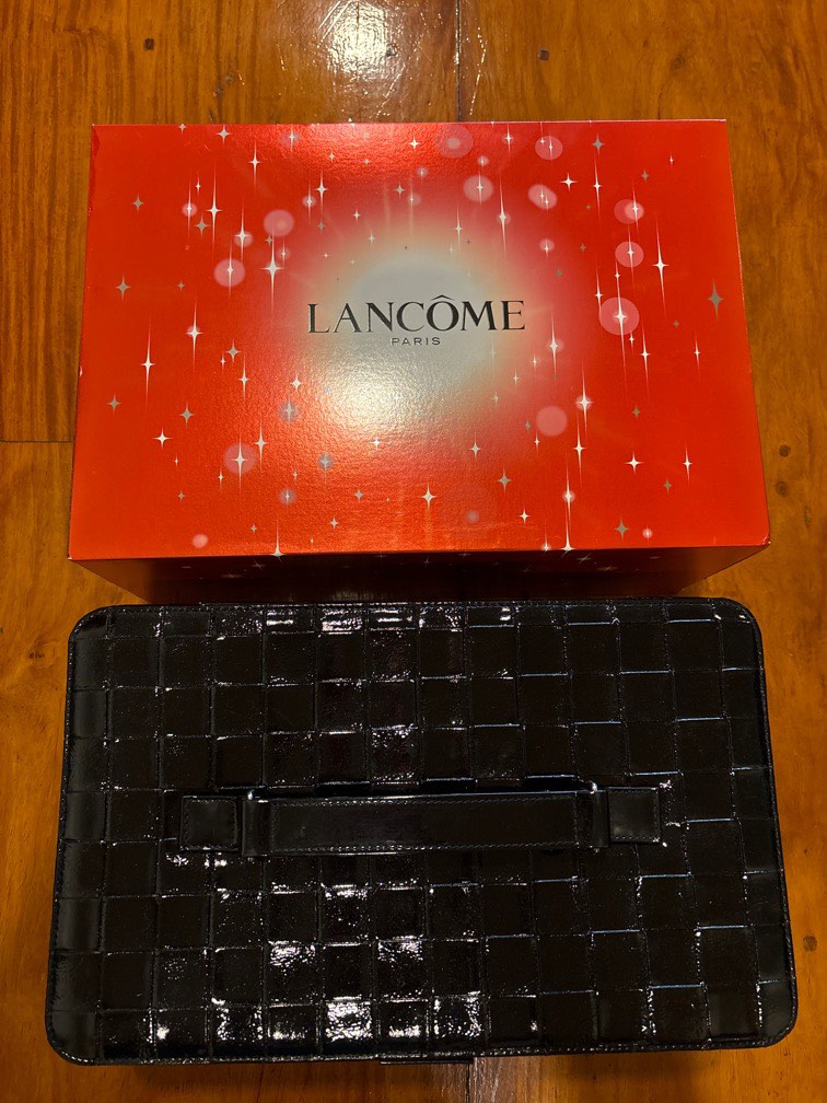 Lancôme gift box set, Beauty & Personal Care, Face, Makeup on Carousell