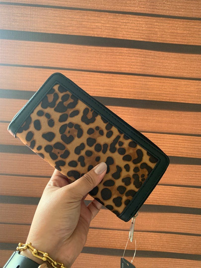 Leopard wallet, Women's Fashion, Bags & Wallets, Wallets & Card holders ...