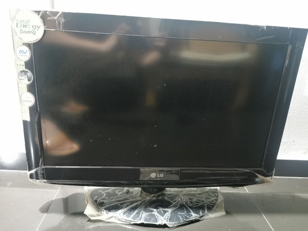 LG 26LH20R (Fully functional) , TV & Home Appliances, TV ...