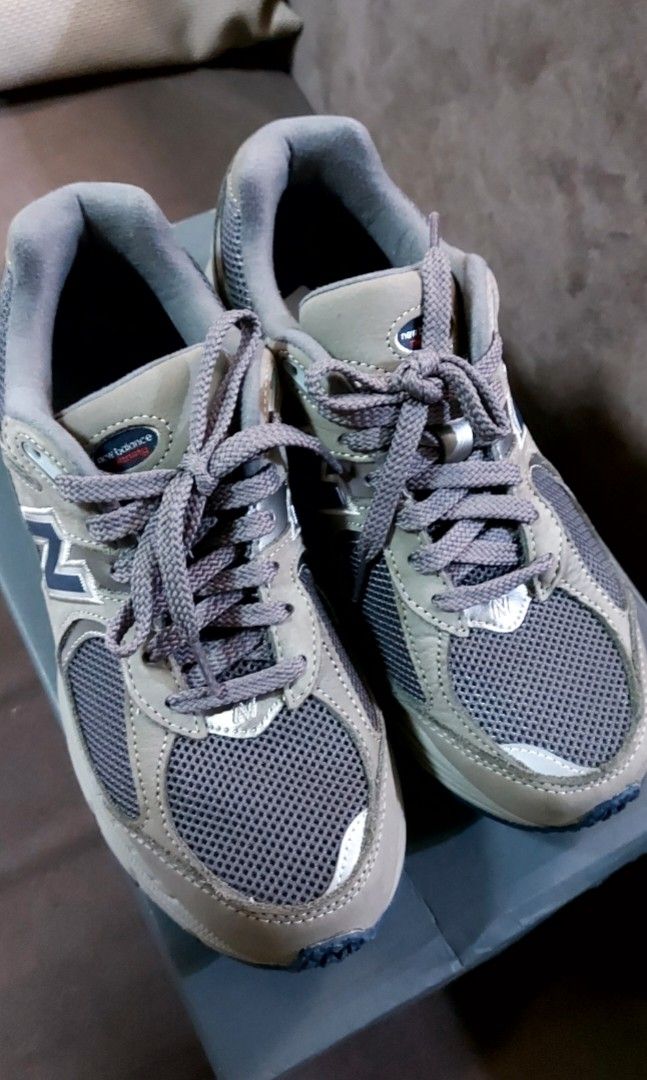New Balance 2002R OG Grey with box, Men's Fashion, Footwear, Sneakers ...