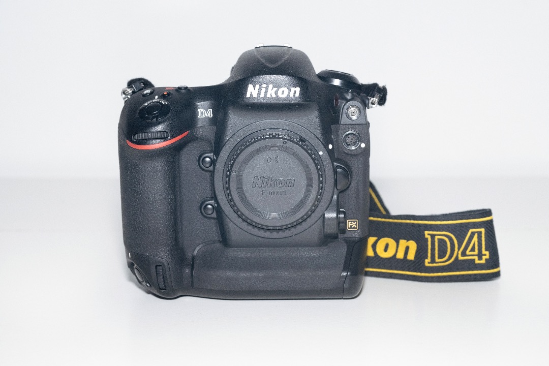 Nikon D4, Photography, Cameras on Carousell