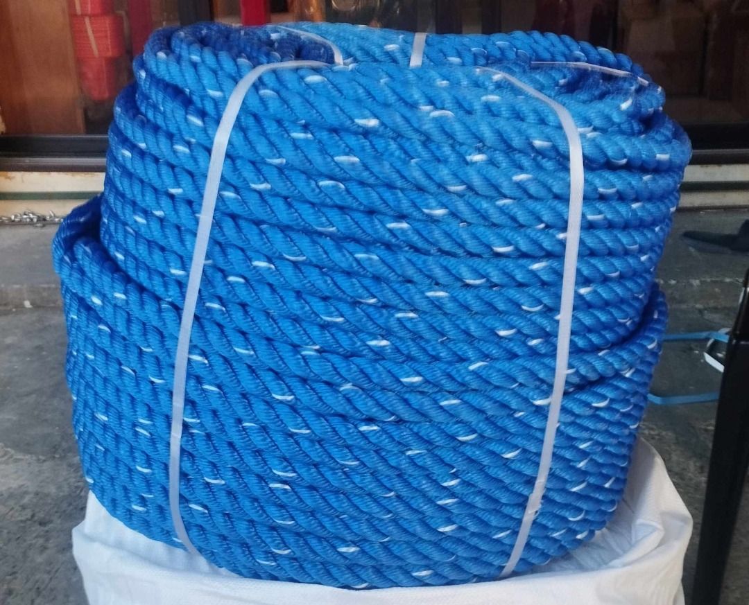 Nylon Rope 24mm, Commercial & Industrial, Industrial Equipment on Carousell