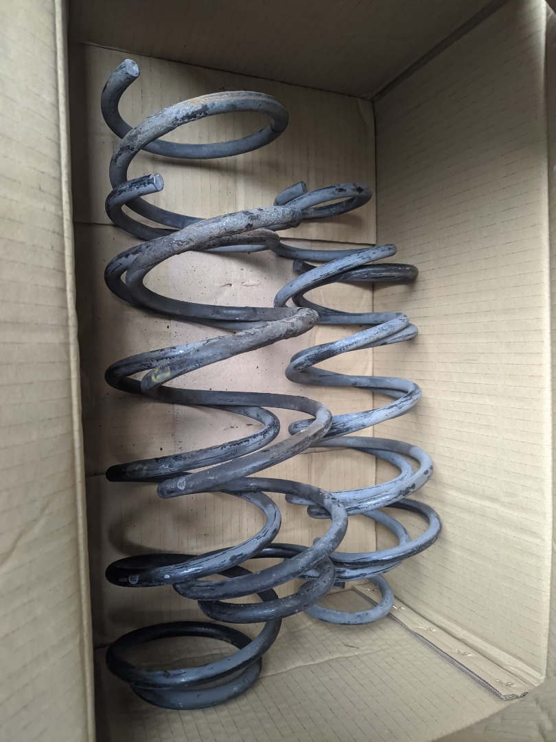 Original saga BLM spring, Auto Accessories on Carousell