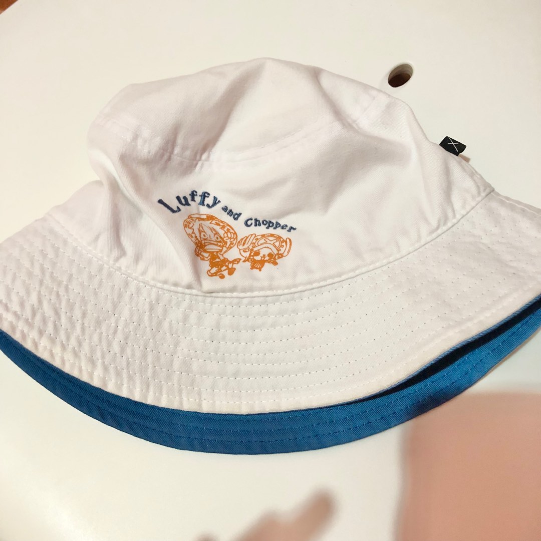 oxygen bucket hat white one piece print, Women's Fashion, Watches ...