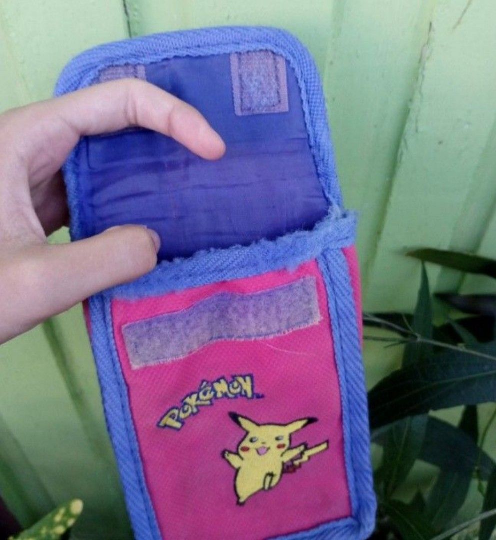 Pikachu Pokemon Gameboy pouch, Hobbies & Toys, Memorabilia ...