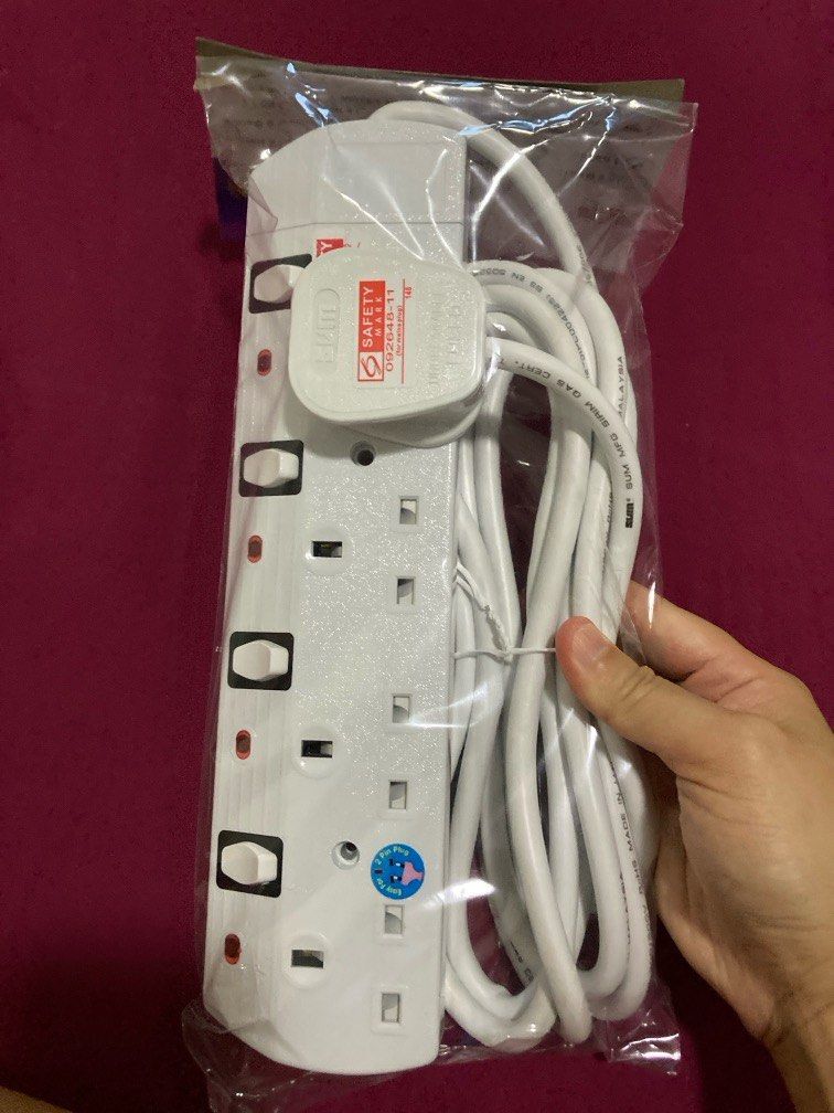 Portable socket outlet (4 gang), Everything Else on Carousell