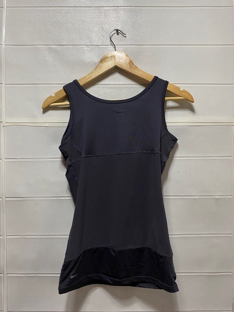 Puma padded sando, Women's Fashion, Activewear on Carousell