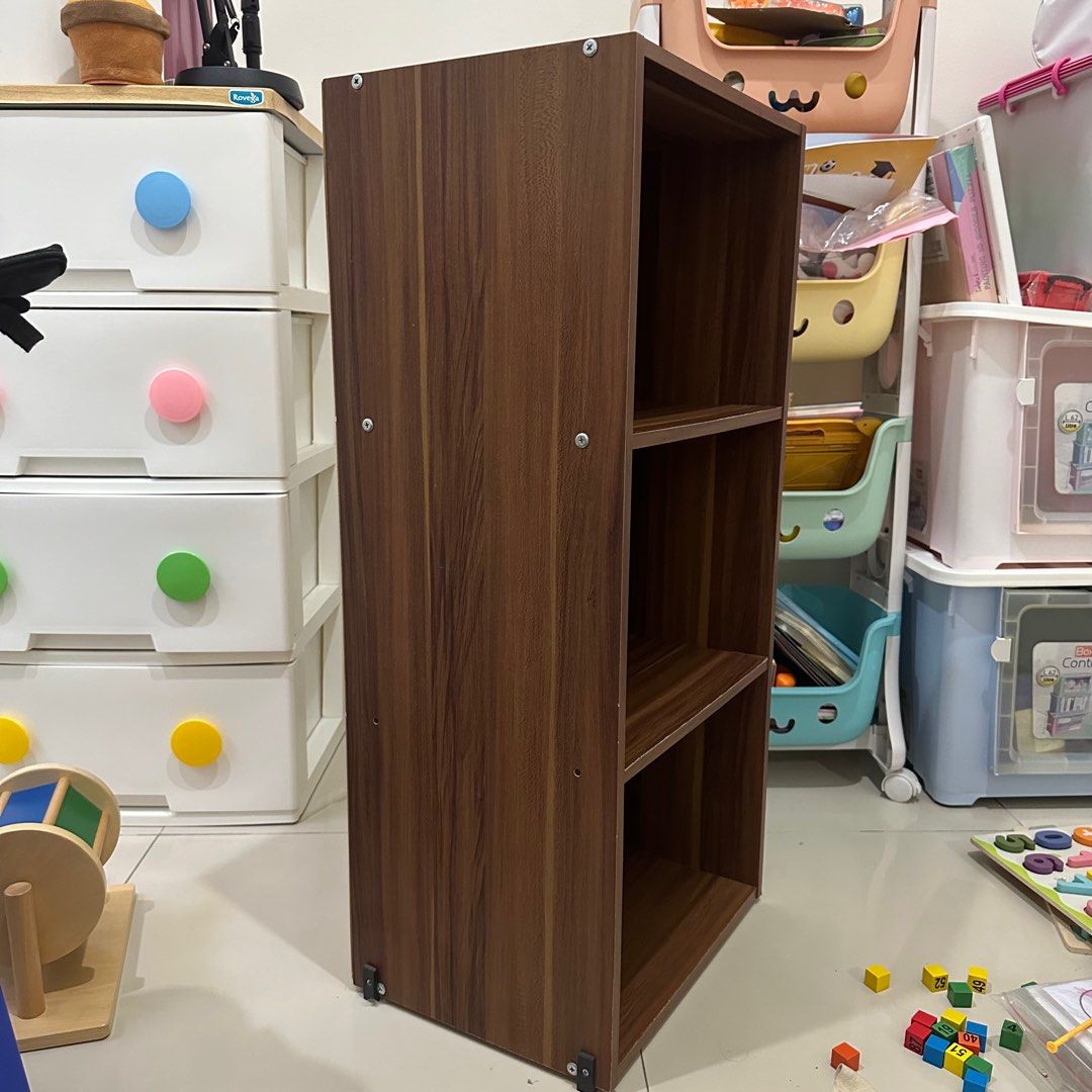 rak lemari kayu, Perabotan Rumah di Carousell