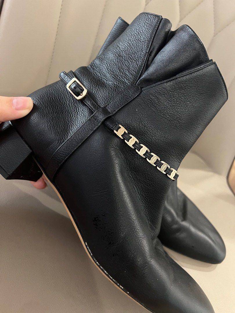 Salvatore ferragmo, Women's Fashion, Footwear, Boots on Carousell