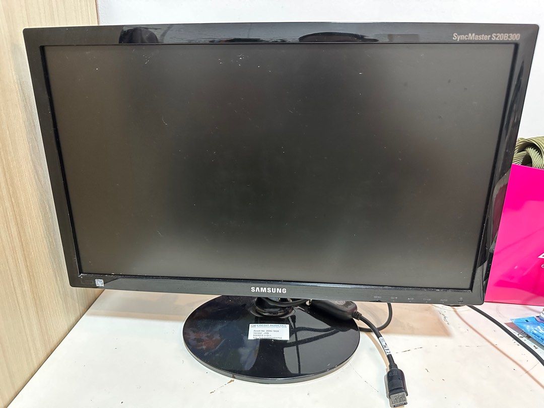 Samsung 20inch monitor, Computers & Tech, Parts & Accessories, Monitor ...