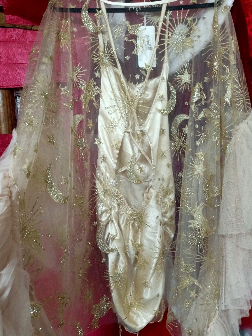 Shinning shimmering outfit, Women's Fashion, Dresses & Sets, Evening ...