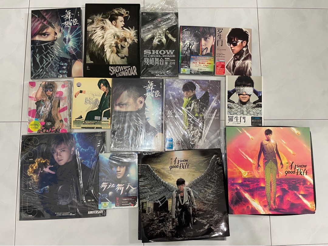 SHOW LUO ALBUMS, Hobbies & Toys, Music & Media, CDs & DVDs on Carousell