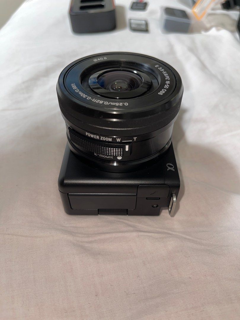 Sony ZV-E10 w/ Kit Lens (16-50mm f/3.5-5.6) + Accessories (zve10, zve-10), Photography, Cameras ...