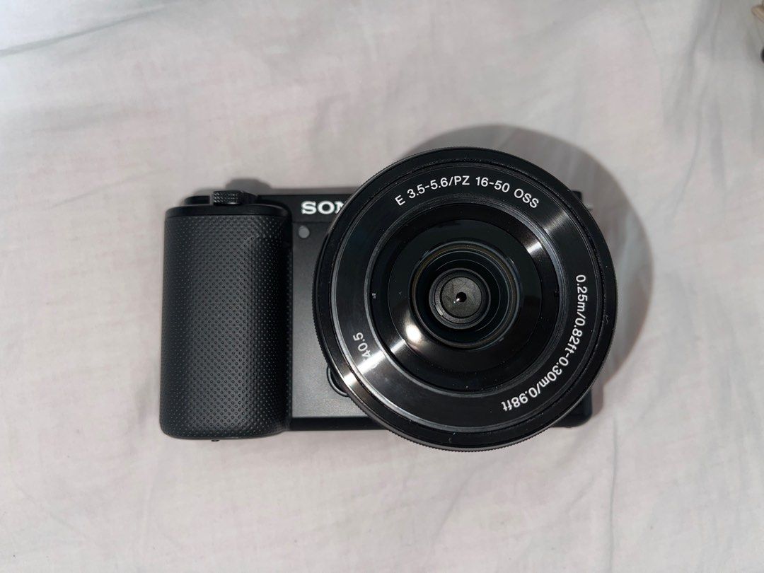 Sony ZV-E10 w/ Kit Lens (16-50mm f/3.5-5.6) + Accessories (zve10, zve ...