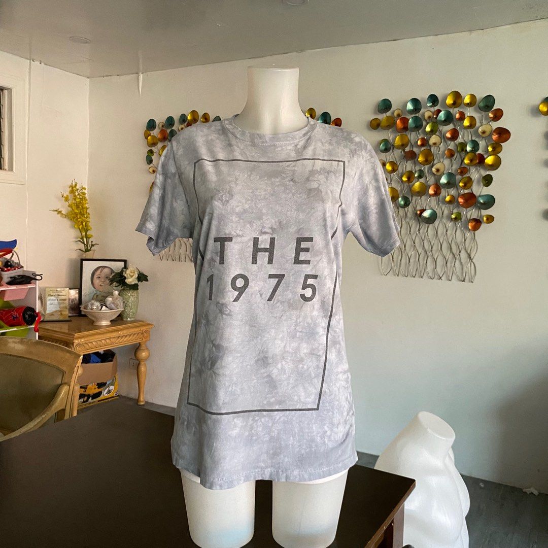 The 1975 Official Merchandise tyedye t shirt, Women's Fashion, Tops ...