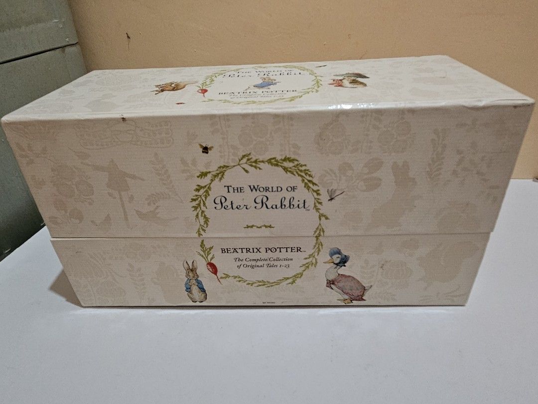 THE WORLD OF PETER RABBIT (BEATRIX POTTER The Complete Collection of ...