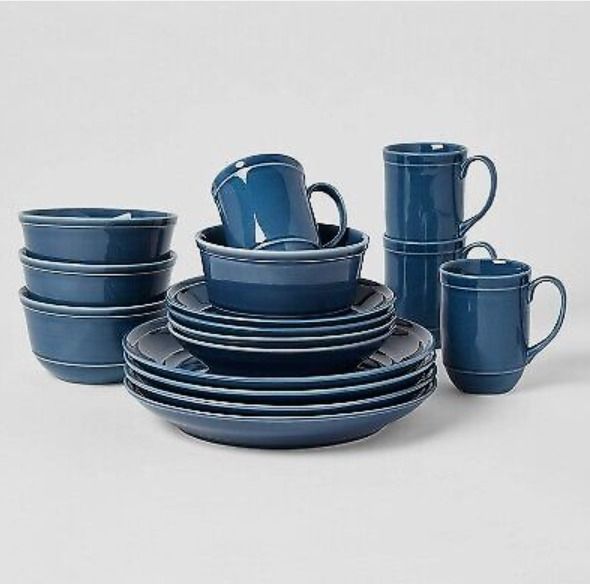 Threshold Dinnerware Set Courtland 16-Piece Porcelain Blue NewUSA ...