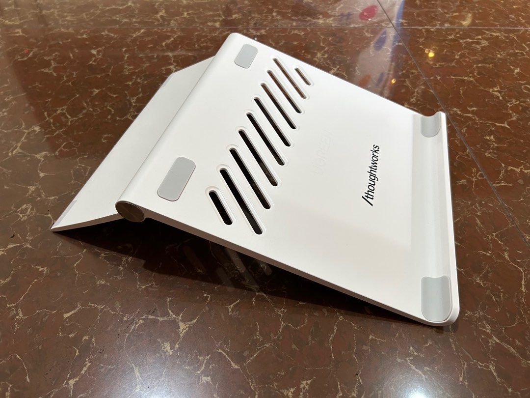 UGreen Desktop Laptop Stand 80709, Computers & Tech, Parts ...