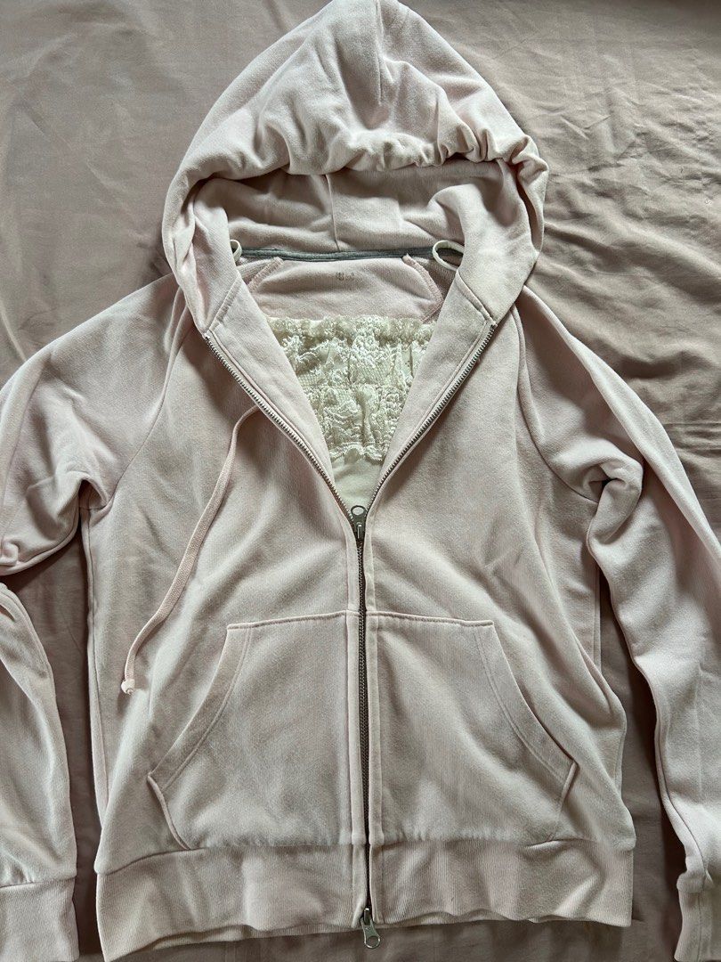 UNIQLO Light pink Jacket Coquette, Women's Fashion, Coats, Jackets and ...