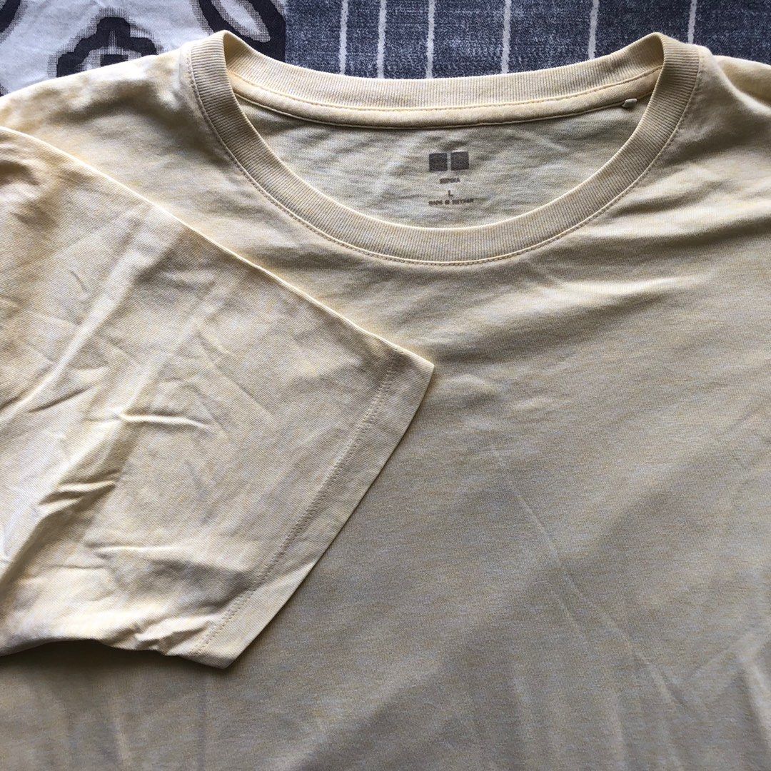 Uniqlo Plain T-Shirt, Men's Fashion, Tops & Sets, Tshirts & Polo Shirts ...