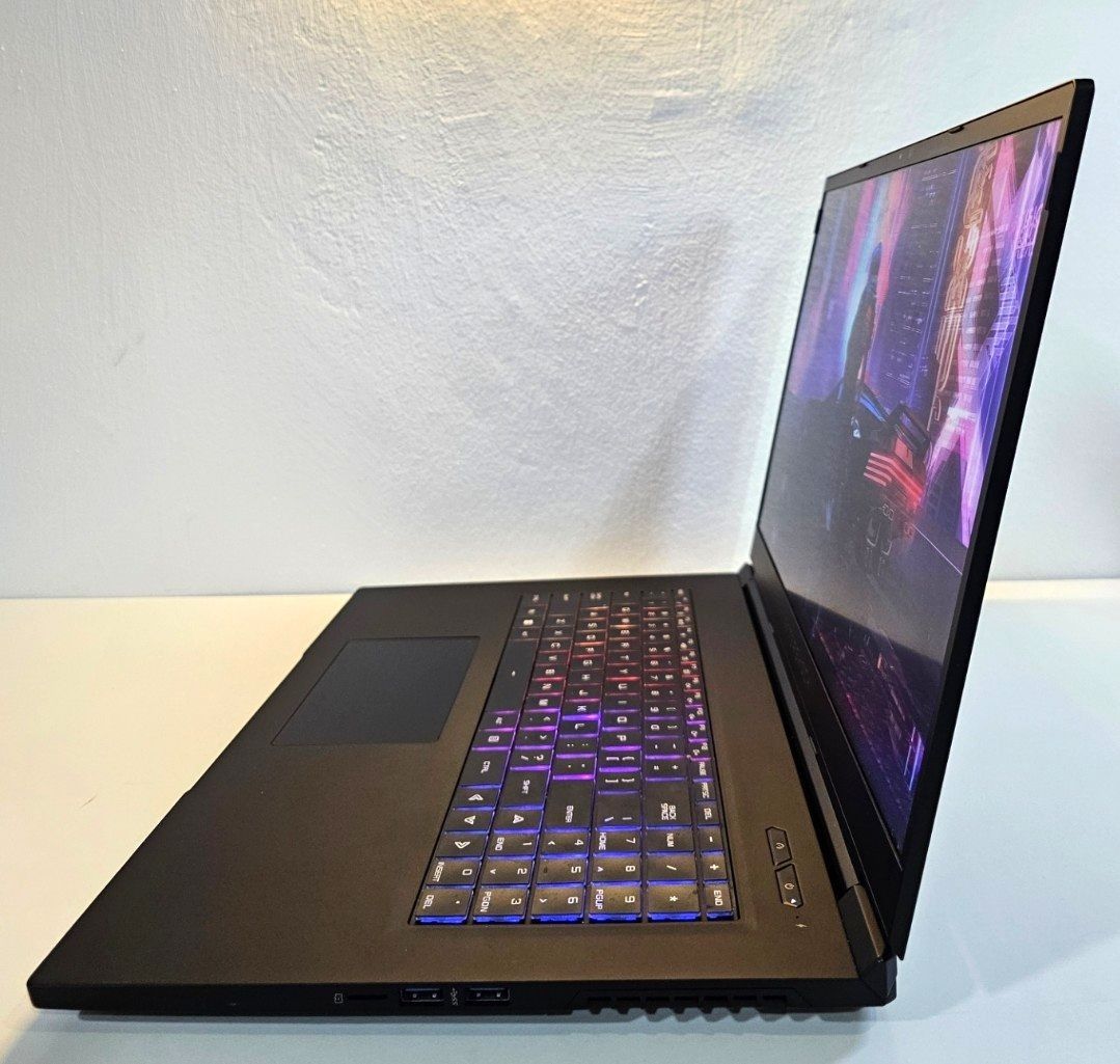 (U.P $2725) Aftershock Vapor 17X I7-12700H|NVIDIA RTX 3060|16GB DDR5 ...