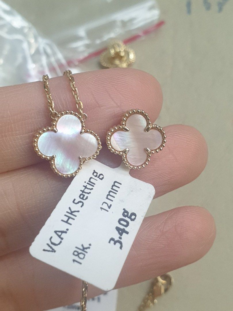 VCA Set HK Setting (baby pink mother of pearl) with Serial number ...