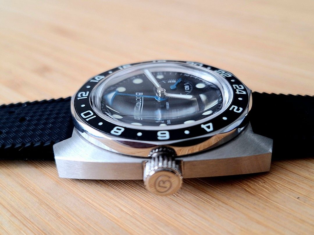 Vostok GMT Amphibia, Automatic Movement, Black dial. 24 Hour Bezel. Sub ...