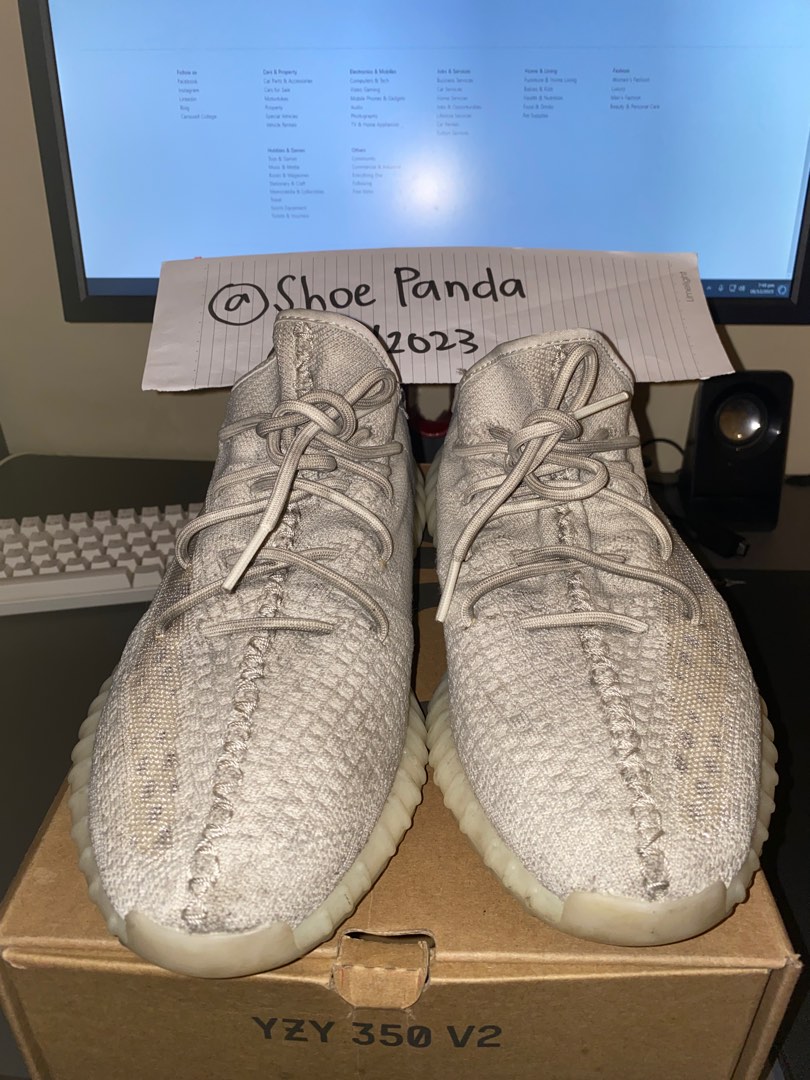 Yeezy Bone 350 V2, Men's Fashion, Footwear, Sneakers on Carousell