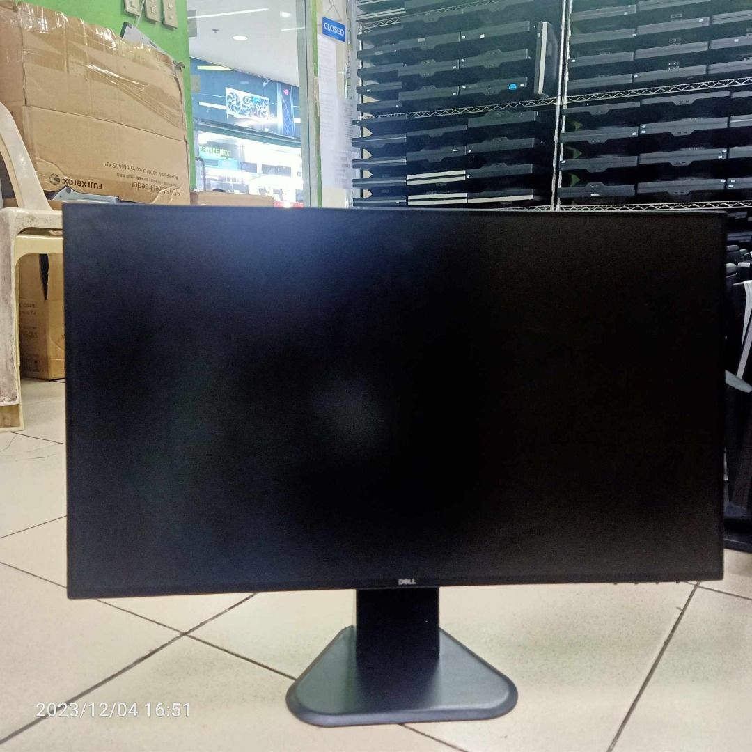 24'' LED WIDE FRAMELESS DELL BRAND 2ND HAND, Computers & Tech, Desktops ...