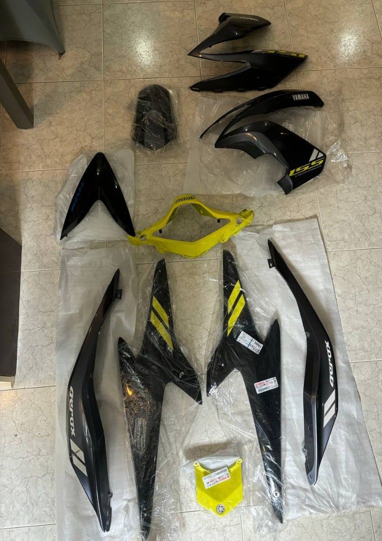 Aerox coverset, Motorcycles, Motorcycle Accessories on Carousell