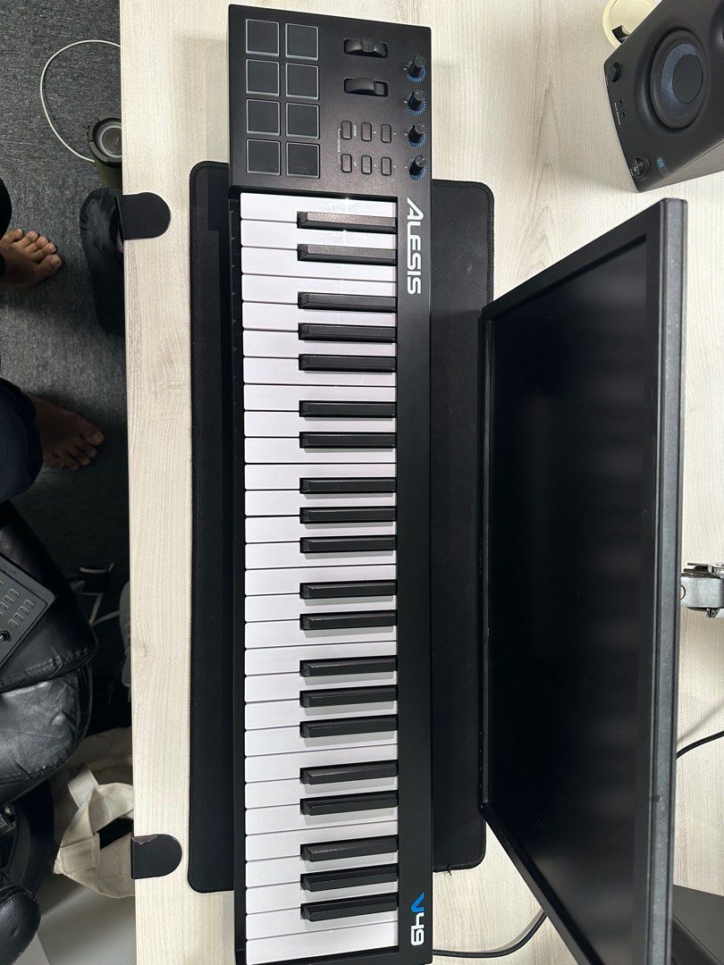ALESIS V49 MIDI KEYBOARD, Hobbies & Toys, Music & Media, Musical ...