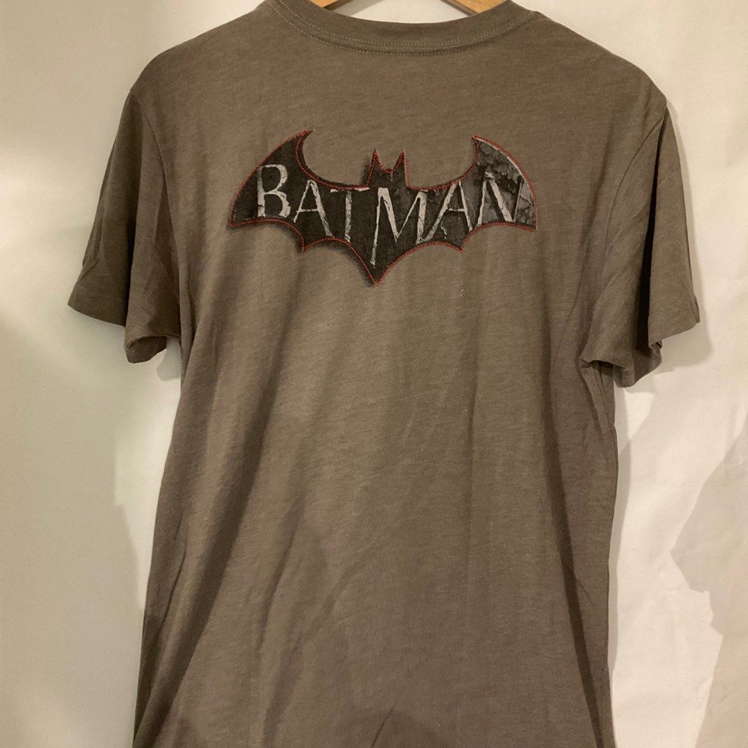 Batman grey classic logo collector shirt , Men's Fashion, Tops & Sets ...