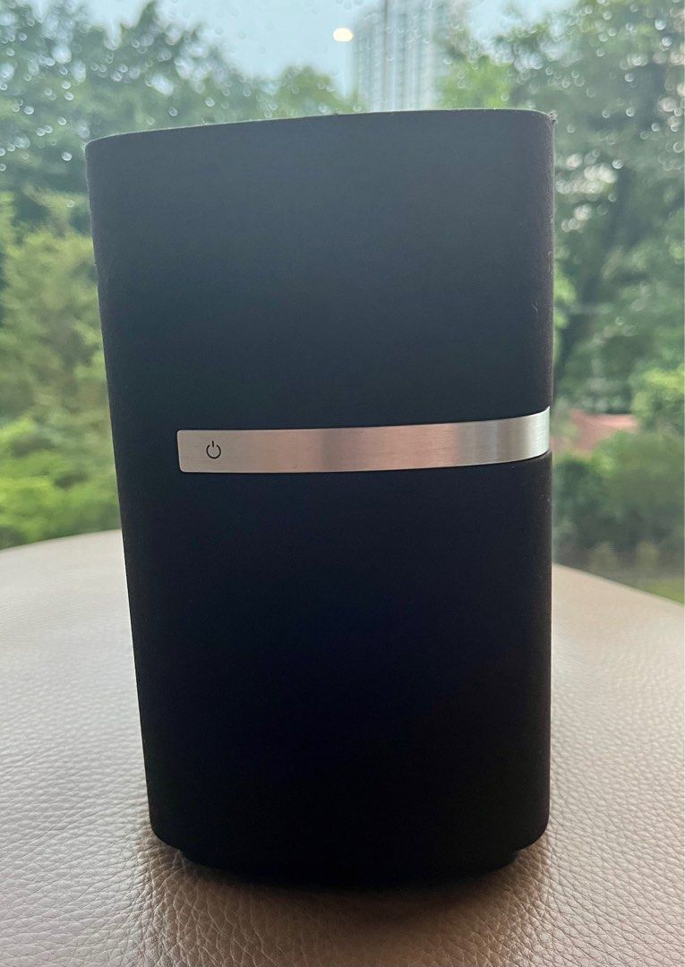 Bowers & Wilkinson A5 speaker - Black/silver - Ethernet/Wireless/AUX ...