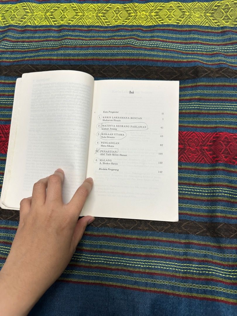 BUKU TERPAKAI KERIS LAKSAMANA BENTAN OLEH MANA SIKANA DAN ULASAN DAN ...