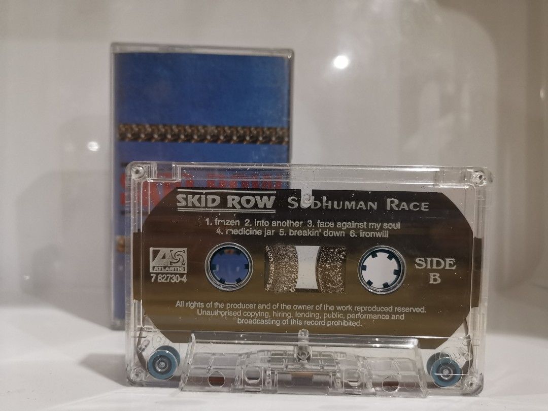 (Cassette) SKID ROW sUBHUMAN rACE, Hobbies & Toys, Music & Media, CDs ...